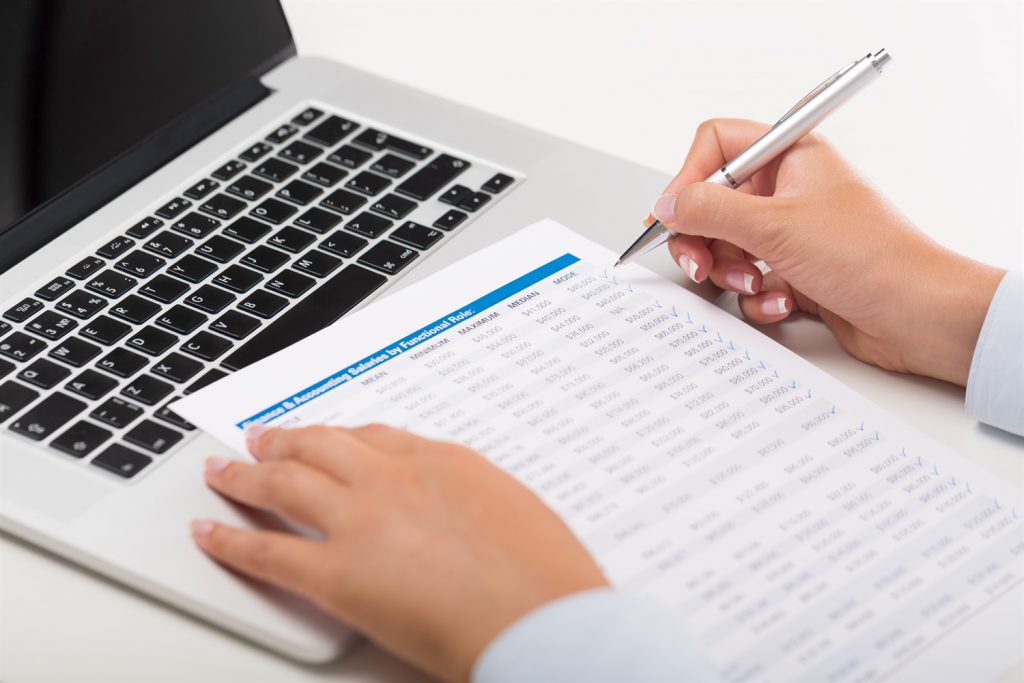 Digitador de Datos ¿Qué es y Qué Hace? - Empleados Virtuales